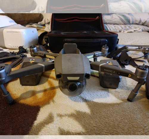 DJI Mavic 2 Zoom + FPV Шлем DJI Goggles