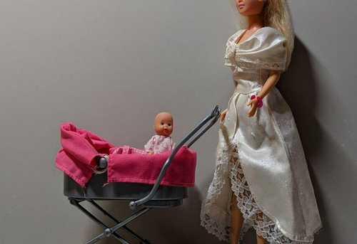 Кукла Барби с малышом и коляской