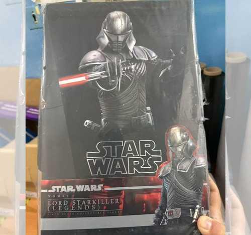 В наличии Hot Toys VGM63: Star Wars Lord Starkille