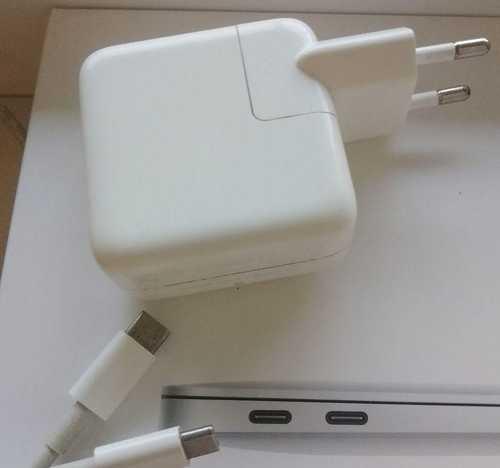 Зарядник от MacBook Air 13 M1