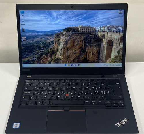 Lenovo ThinkPad T490 i5-8365U/8/256