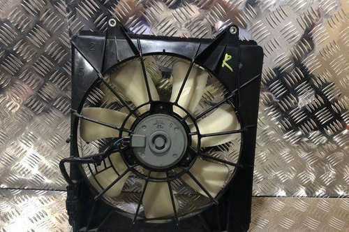 Вентилятор радиатора правый Honda Accord CU2 K24Z3