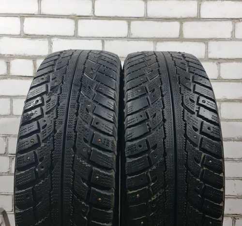 Kumho KC16 235/65 R17 108Q