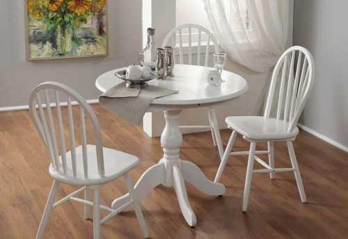 Белые деревянные кухонные стулья из массива