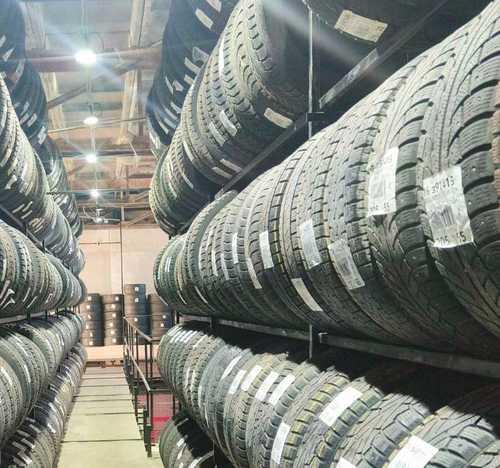 Michelin X-Ice XI3 215/55 R16 97Q