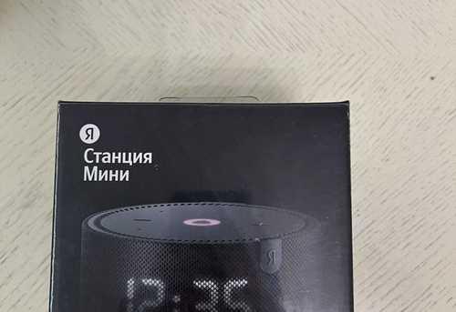 Яндекс станция алиса мини с часами