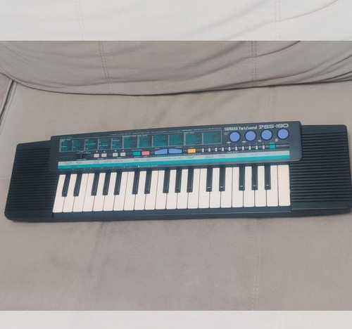 Синтезатор Yamaha PortaSound PSS-190