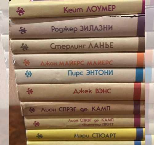 Книги "Северо-Запад", Бирн, "Светлячок"