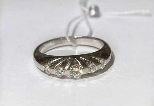 Золотое кольцо 585 с бриллиантами 16,5 р-р