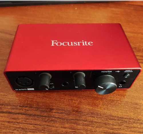 Звуковая карта focusrite scarlett solo 3rd gen