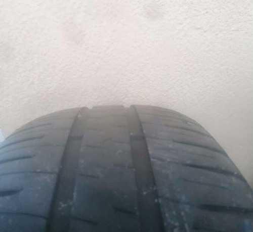 Michelin Defender XT 185/65 R15