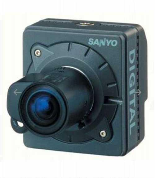 Видеокамера sanyo VCC-5885P+Объектив Pentax