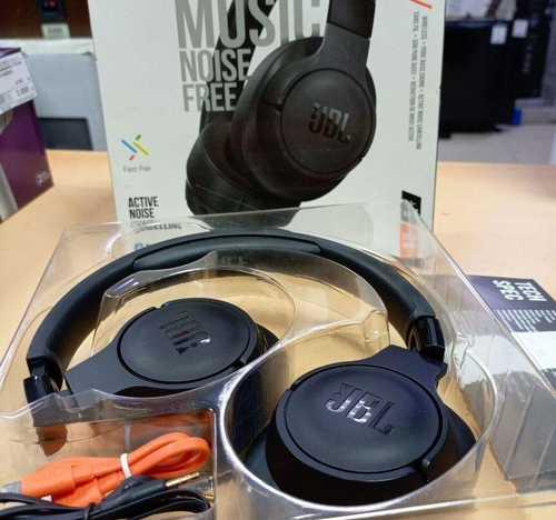 Беспроводные наушники JBL Tune 760NC