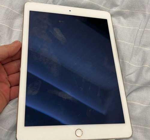 iPad air 2 32 gb wifi sim Gold