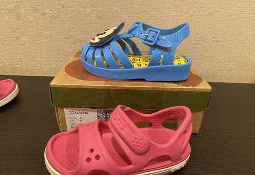 Сандали пляжные mini melissa 21, crocs c6 (22)