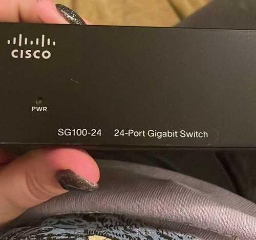 Коммутатор Cisco SG100-24