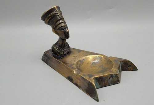 Пепельница латунь бронза Нефертити