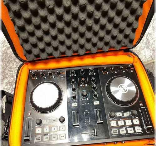 DJ-контроллер Traktor kontrol s2 mk2   Сумка