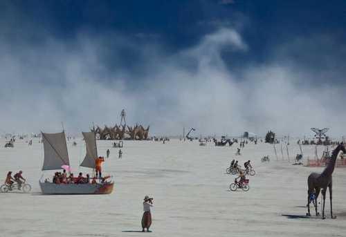 Фото из серии “City of Sand”. Павел Антонов