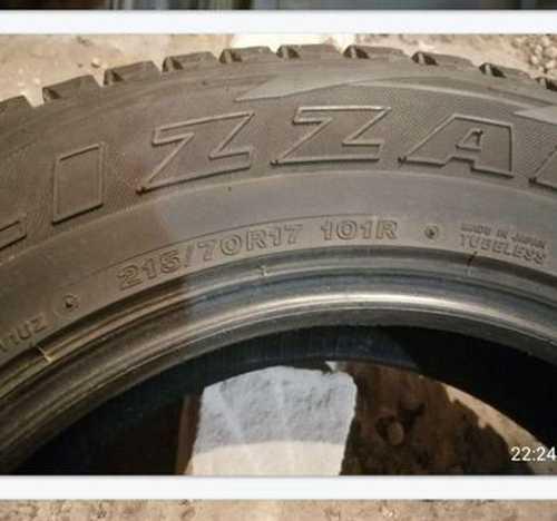 Bridgestone Blizzak DM-Z2 215/70 101R