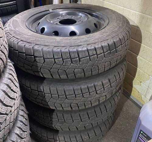 Pirelli scorpion atr 185 75 r16 + диски c Niva Leg