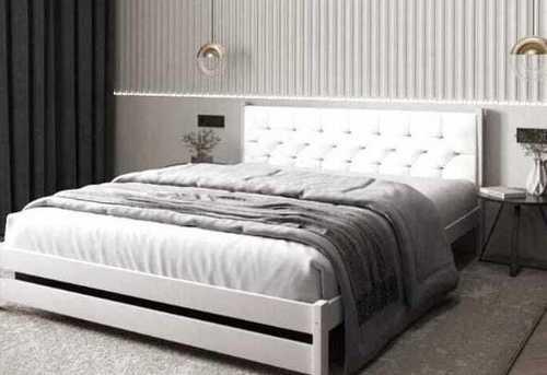 Кровать с мягкой спинкой двухспальная