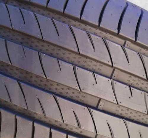 Delinte DS2 255/40 R19 100W