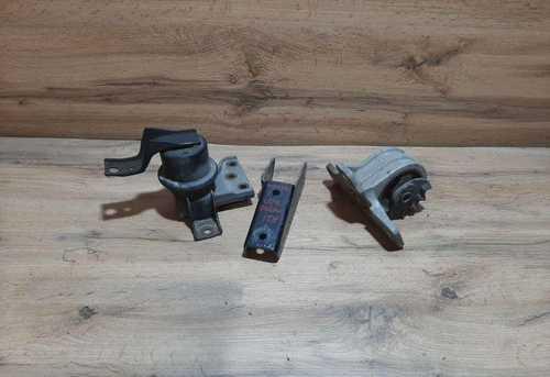 Опора двигателя Chery Fora (A21) /Vortex Estina