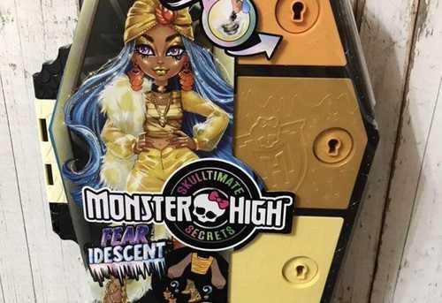 Monster High Cleo DE Nile (Клео ДЕ Нил) HNF76