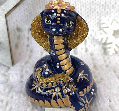 Елочная игрушка змейка