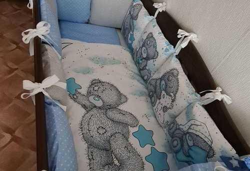 Бортики в детскую кроватку с одеялом