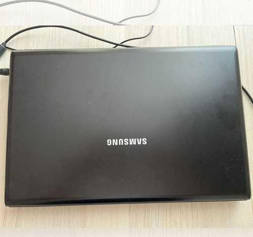 Ноутбук samsung r519