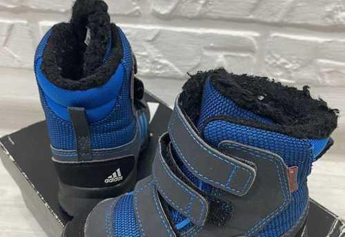 Зимние ботинки adidas 23