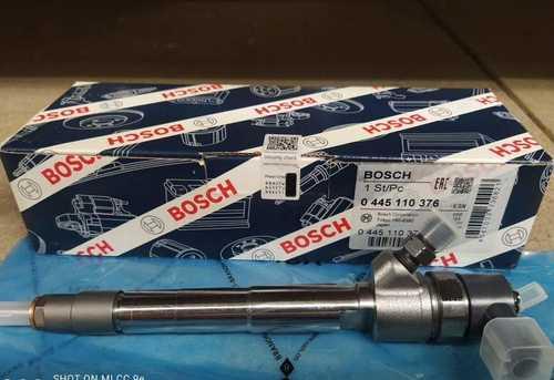 Форсунка 0445110376 топливная ISF2.8 Bosch