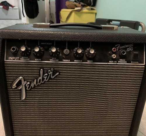 Комбоусилитель Fender Frontman 15G