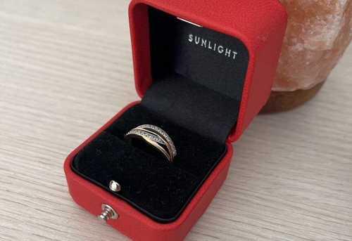 Золотое кольцо с фианитами, размер 18,5