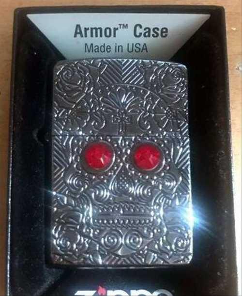 Зажигалка zippo Armor Crystal Skull Design