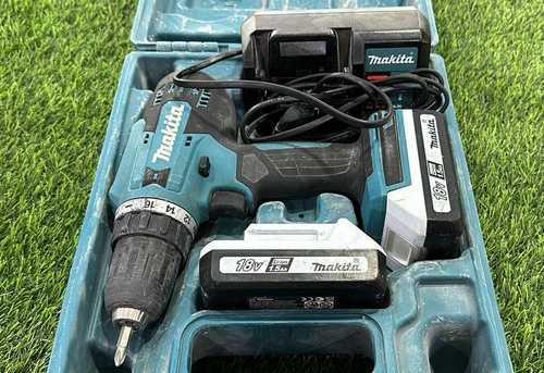 Шуруповерт Makita DF488DWE