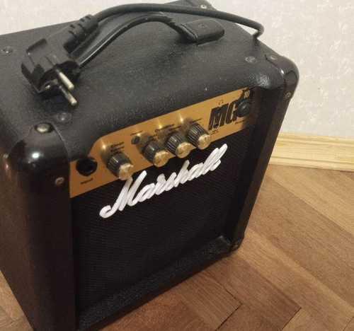 Гитарный комбоусилитель MG 10 Gold