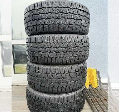 Toyo Observe GSi-6 HP 245/45 R18 100V