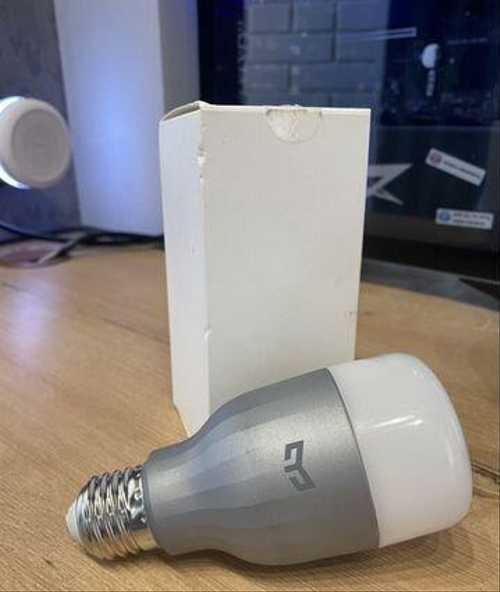 Лампа Xiaomi yeelight LED bulb (color)