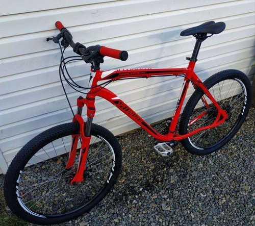 Specialized Hardrock (Shimano/Suntour/Tektro)