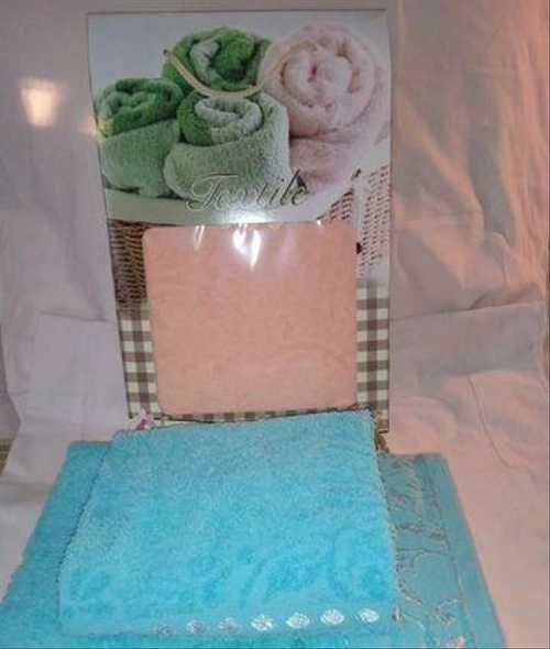 Подарочный набор махровых полотенец