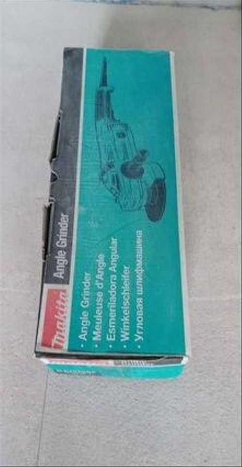 Угловая шлифовальная машина Makita GA 7020 SF