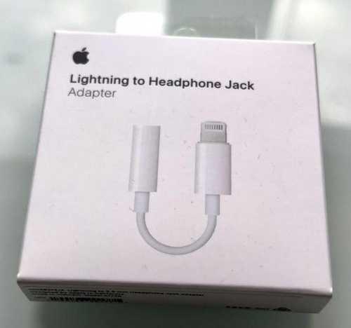 Apple lightning to 3.5 mm headphone Jack Adapter