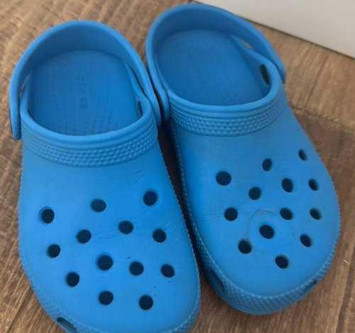 Crocs c12