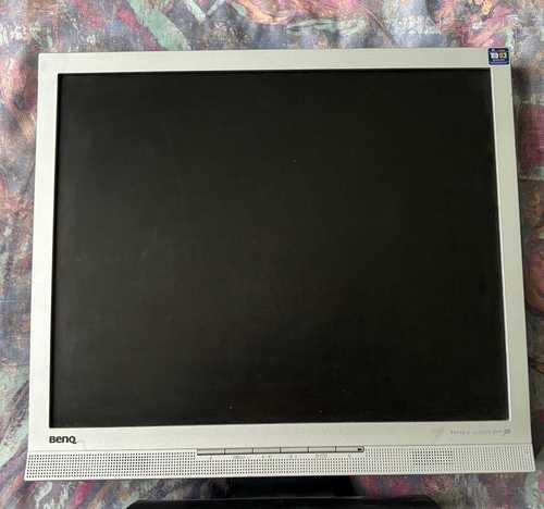 Монитор 17" BenQ