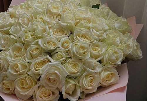 Большой букет из белых роз, белые розы