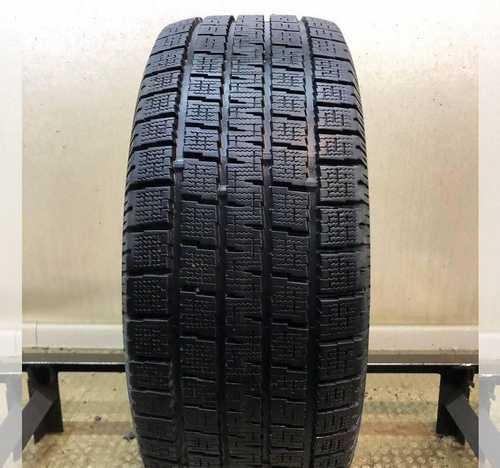 Pirelli Winter Ice Storm 215/45 R17 91Q