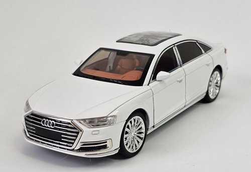 Модель машины Audi A8 белая 1:24